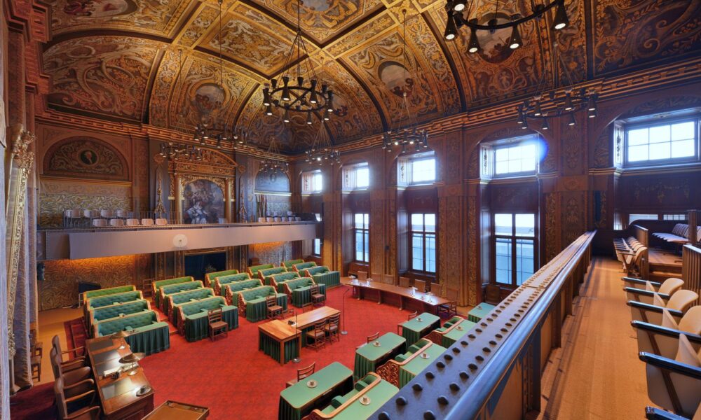 Dutch Senate lifts waiting period for abortion - Amsterdam Daily News ...