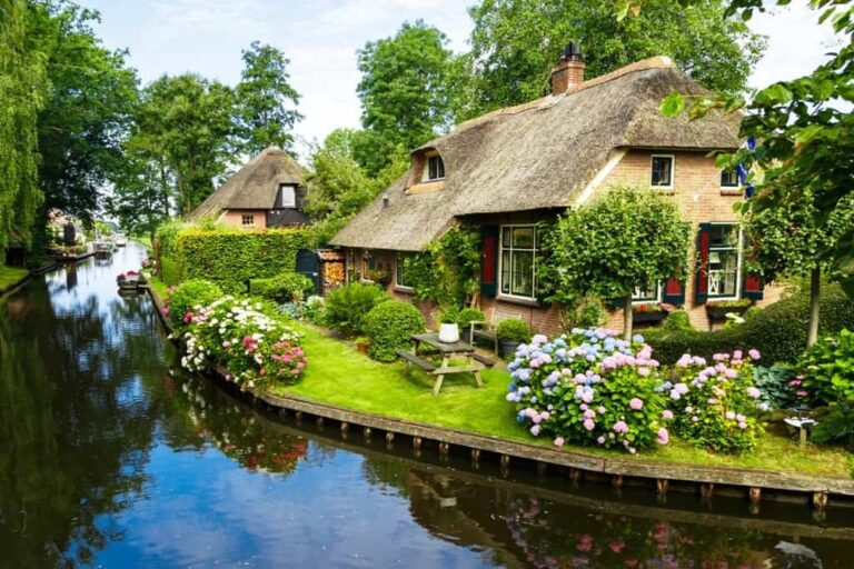 The 10 most beautiful villages and towns in the Netherlands