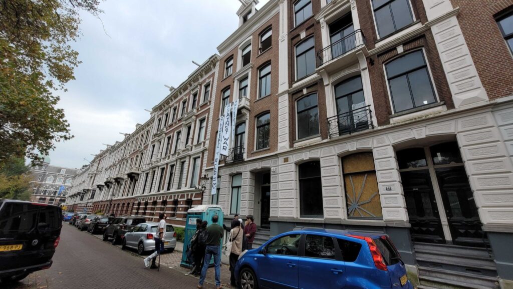 Invaders take over the Russian oligarch's Amsterdam home - Amsterdam ...