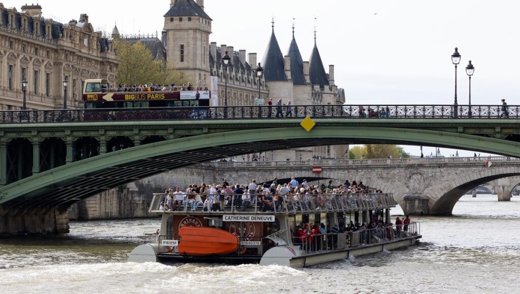 Another strike wave from Paris - Amsterdam Daily News Netherlands & Europe