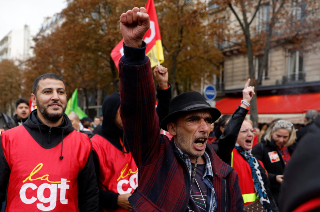 Energy sector workers on strike in France restricted electricity ...
