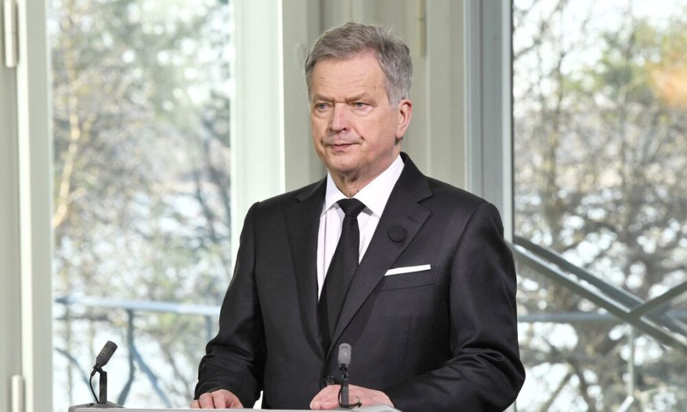 Finland leader: Our NATO membership is in Turkey's hands - Amsterdam ...