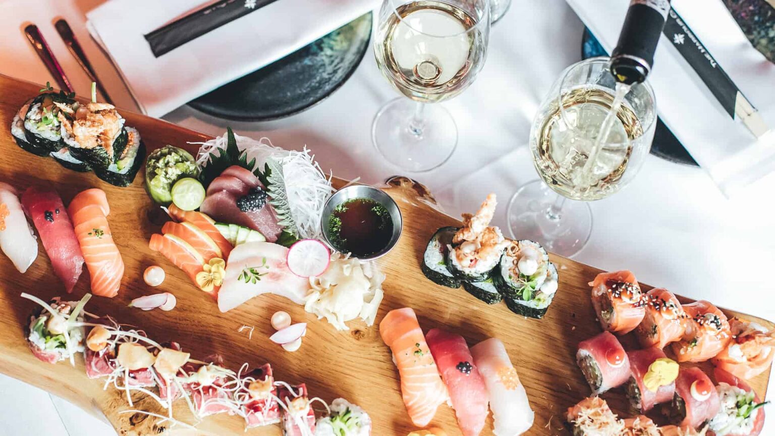 The high-end restaurant and lounge in the Netherlands: Harbour Club ...