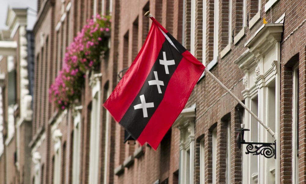 What is the meaning of the Amsterdam flag?