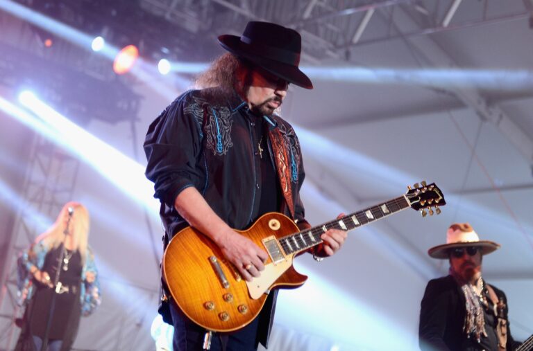 World-famous musician Gary Rossington dies - Amsterdam Daily News ...